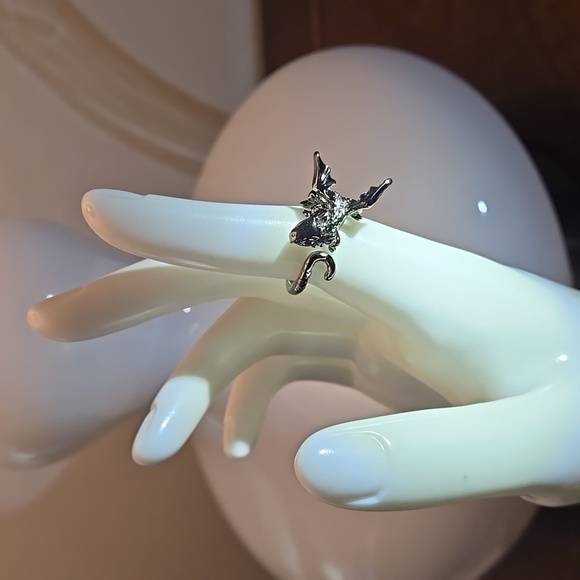 Jewelry | Knitting Loop Crochet Ring Shiny Black Flying Dragon Design ...